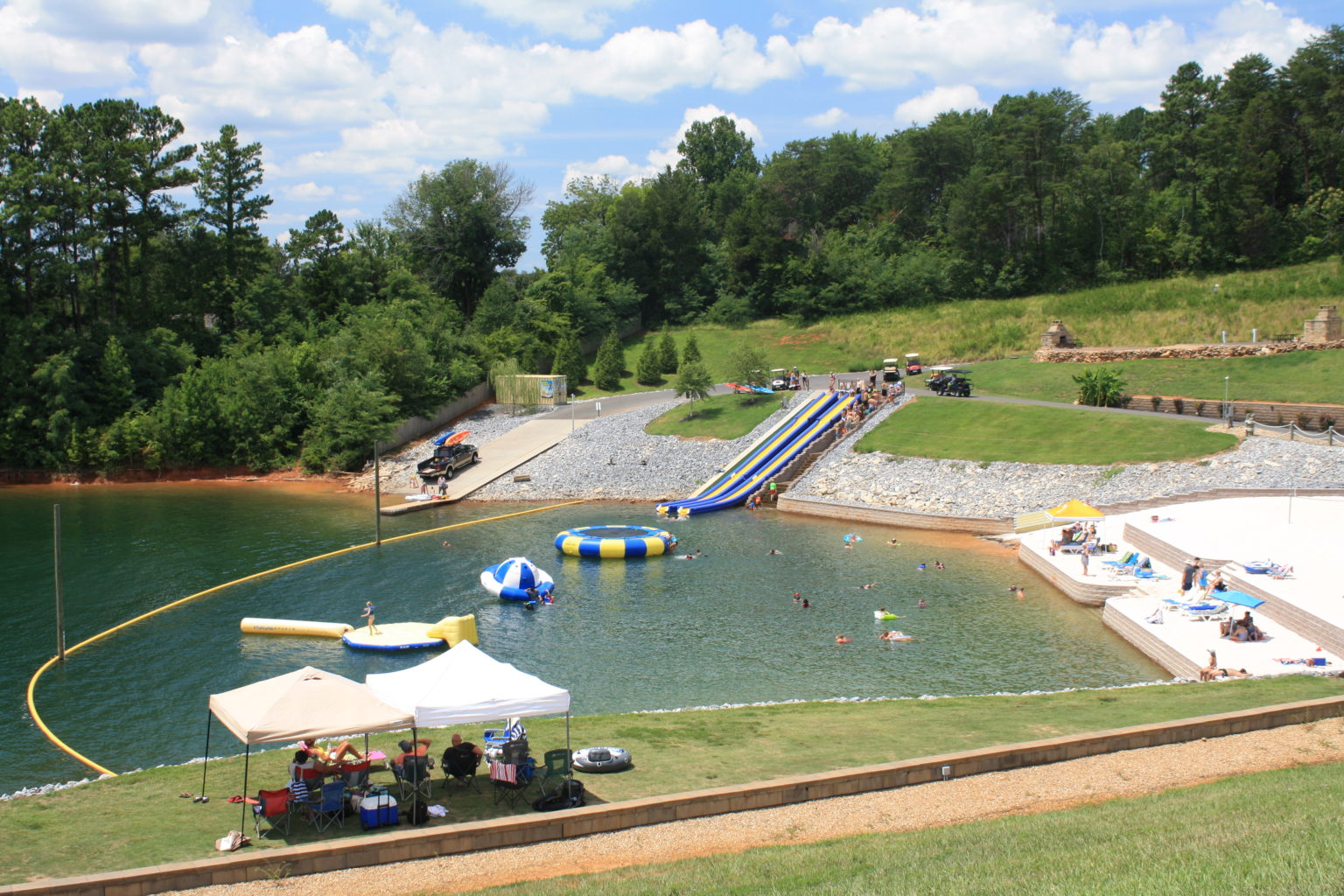New RV Resort, Breathtaking Views, Fireplaces, BathHouse, STAY WITH US